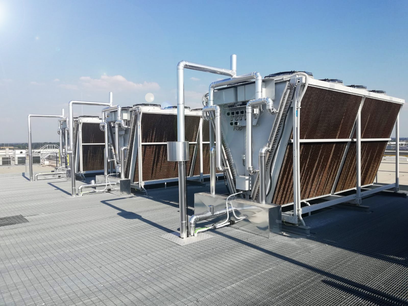 Guntner: Fluid & Refrigerant Coolers | ClimaChange Solutions